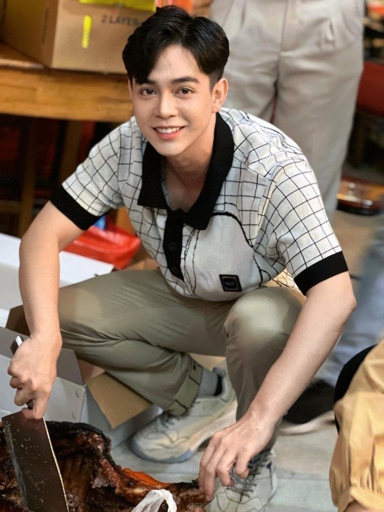 Anh chàng điển trai từng xỉ vả Trấn Thành, Việt Hương trên sóng truyền ...