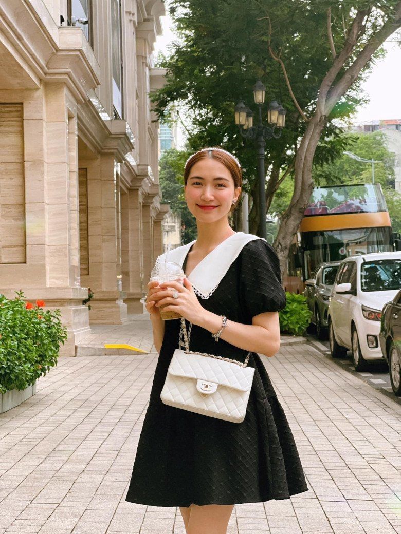 Chia tay bạn trai, 2 mỹ nhân Việt làm mẹ đơn thân vẫn dư sức sắm hàng hiệu, ăn mặc "cưa sừng ...