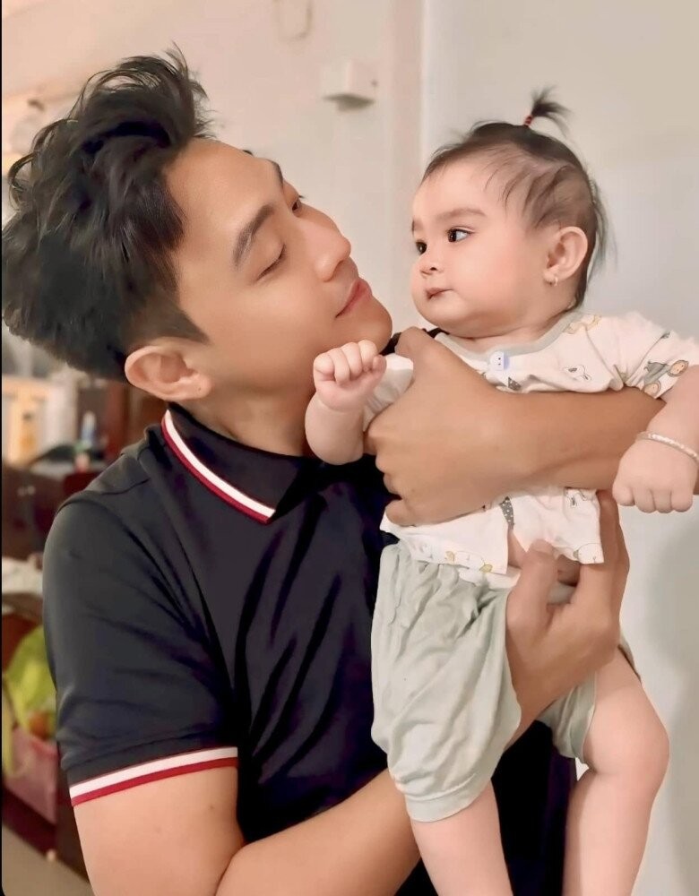 Kha Ly: Mình chờ mòn mỏi 8 năm, mổ 2 lần cắt bỏ buồng trứng mới mang thai con gái đầu lòng ở tuổi 39