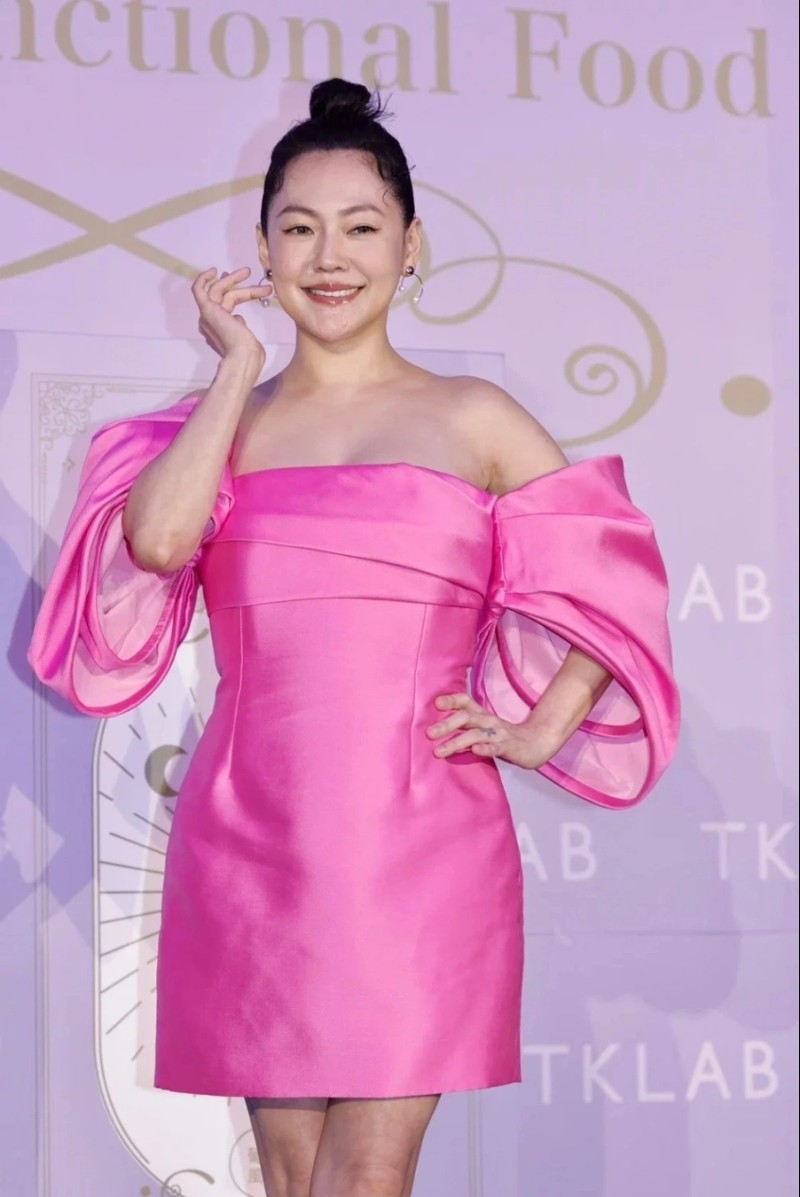 Sau nhiều lùm xùm giữa chồng cũ và chồng mới, Từ Hy Viên sợ xuất hiện ...