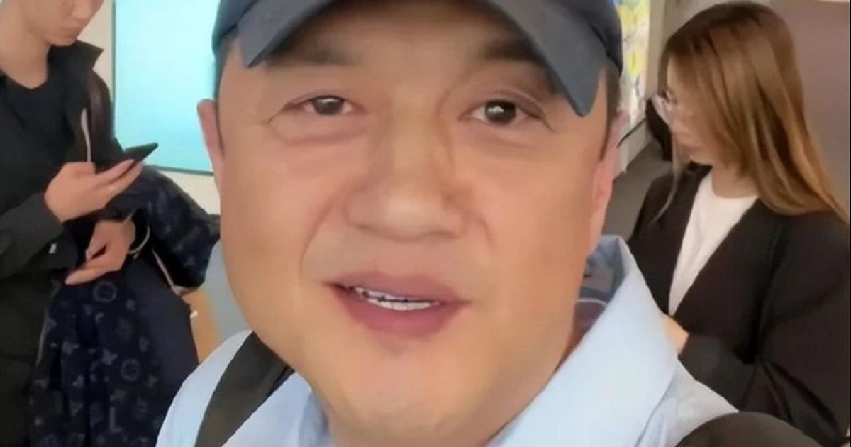 Lý Á Bằng vỡ nợ 65 triệu USD, bị cấm lên máy bay